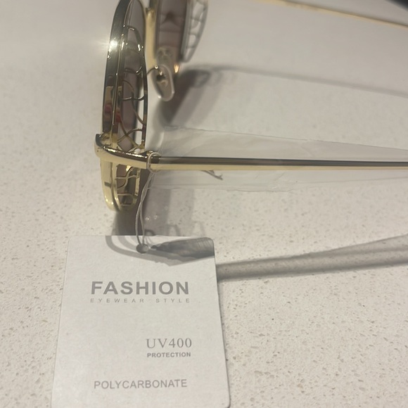 Accessories | Nwt Oversized Gold Metal Aviators Sunglasses | Poshmark